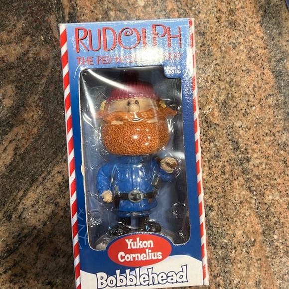 Holiday | Yukon Cornelius Bobblehead Stands Approx 6 12 Inches Tall ...